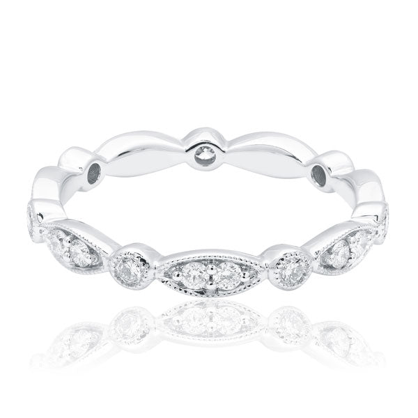 Antique Style Wedding Ring - Stones Diamonds